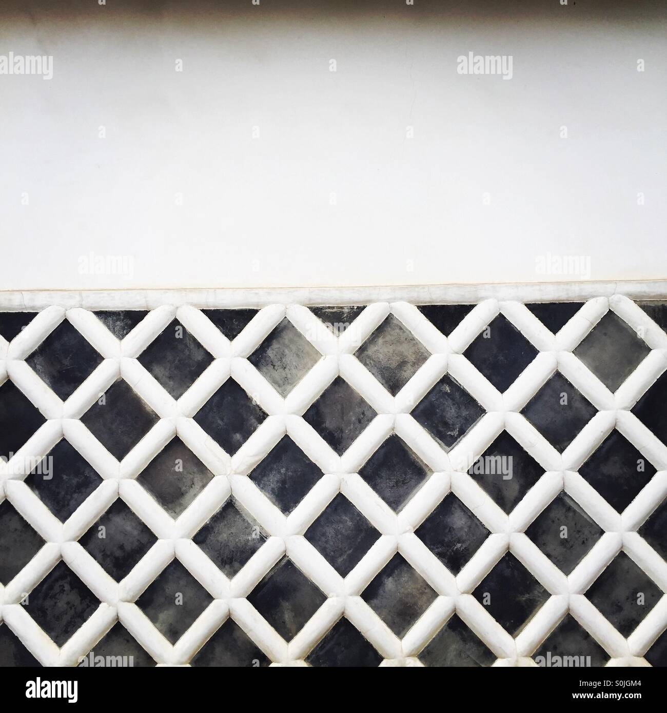 Traditional japanese house wall hi-res stock photography and images - Alamy