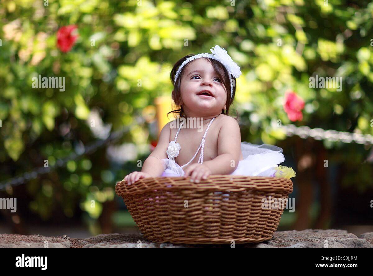 a happy dancing heart Stock Photo - Alamy
