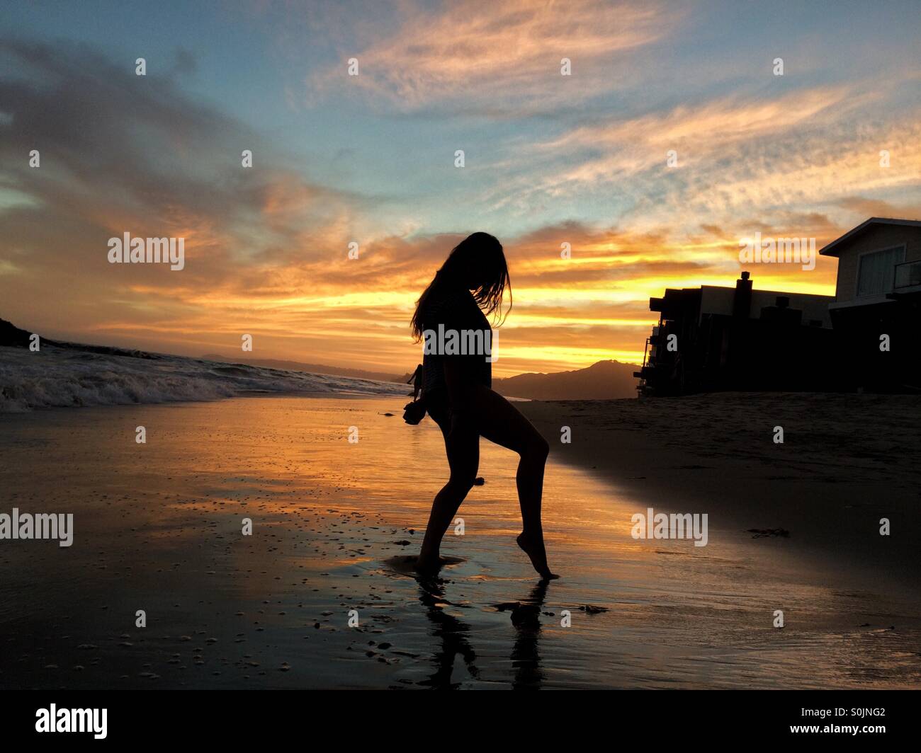 Waiting pose hi-res stock photography and images - Alamy