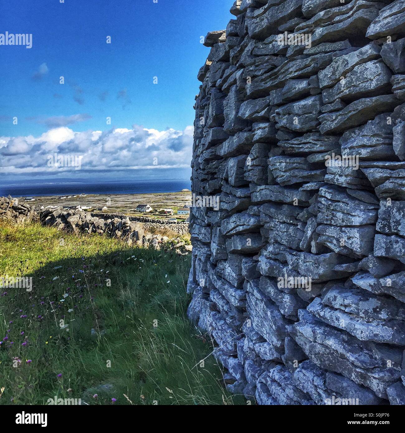Fort defence hi-res stock photography and images - Alamy