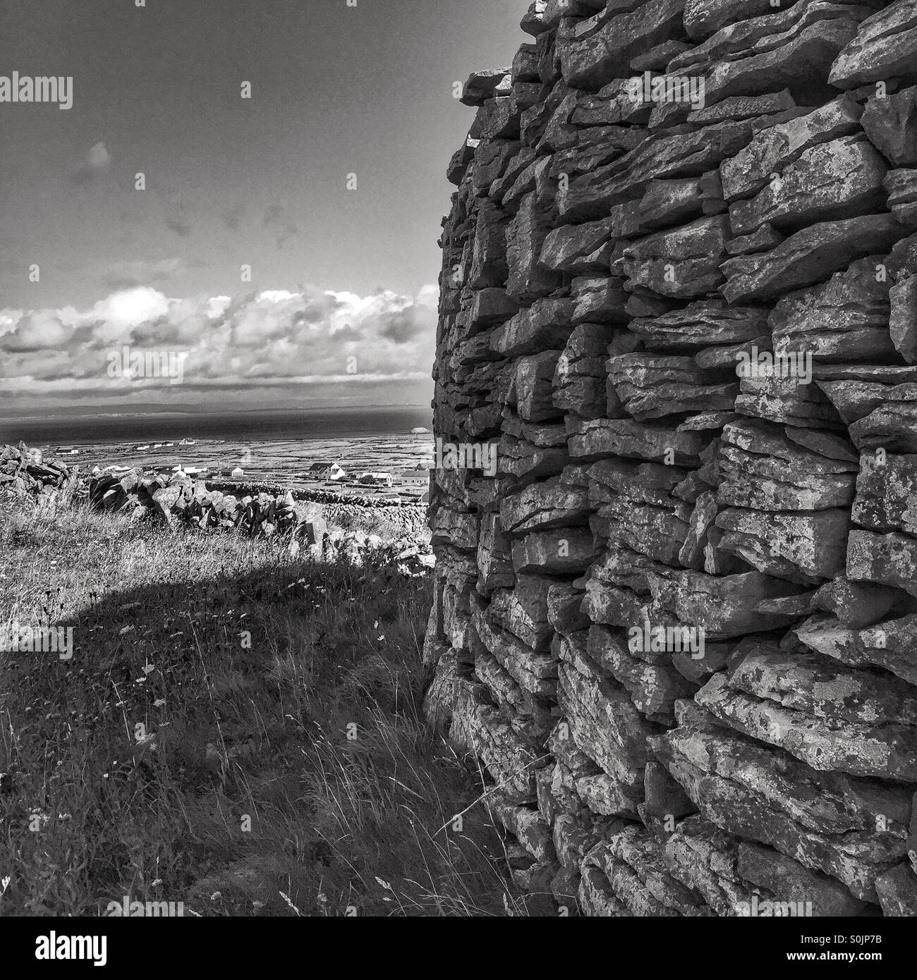 Fort wall hi-res stock photography and images - Alamy