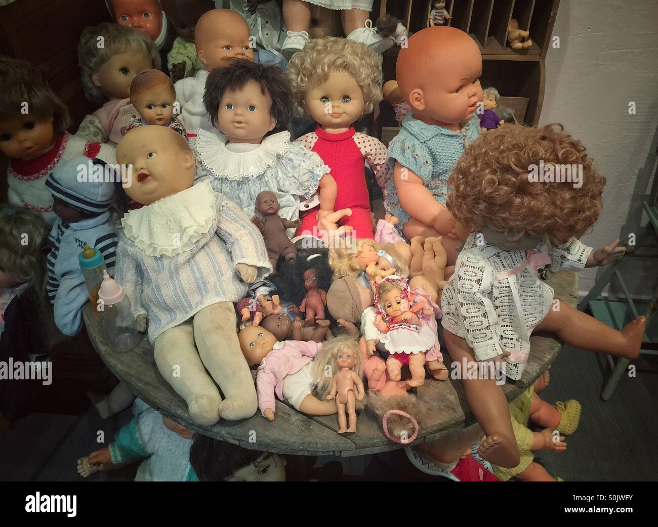 Old dolls hi-res stock photography and images - Alamy
