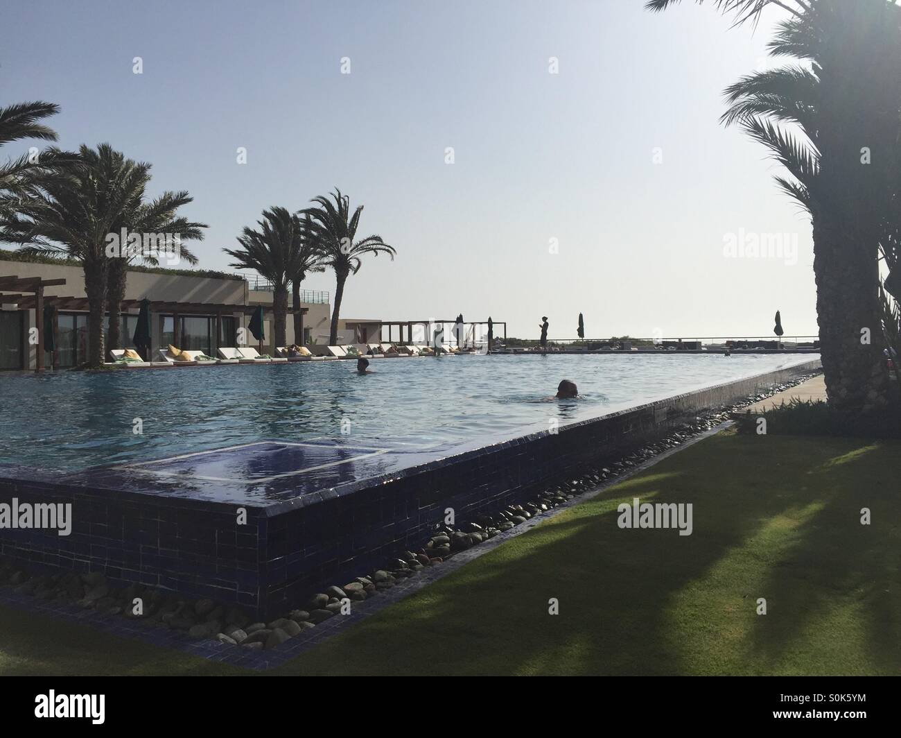 Infinity sun hi-res stock photography and images - Alamy