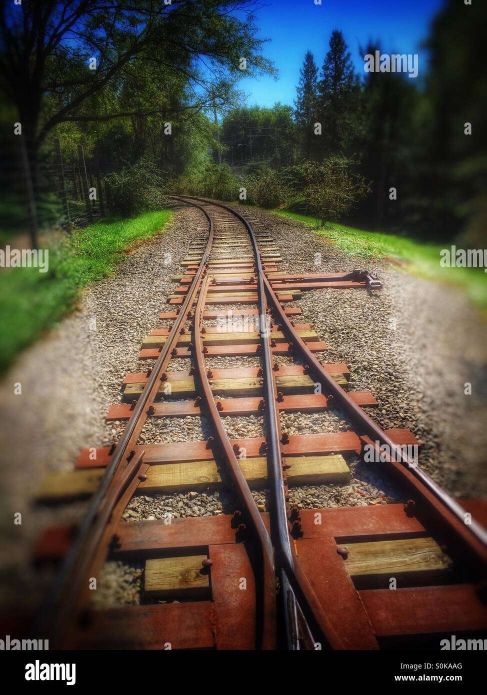 Converging paths hi-res stock photography and images - Alamy