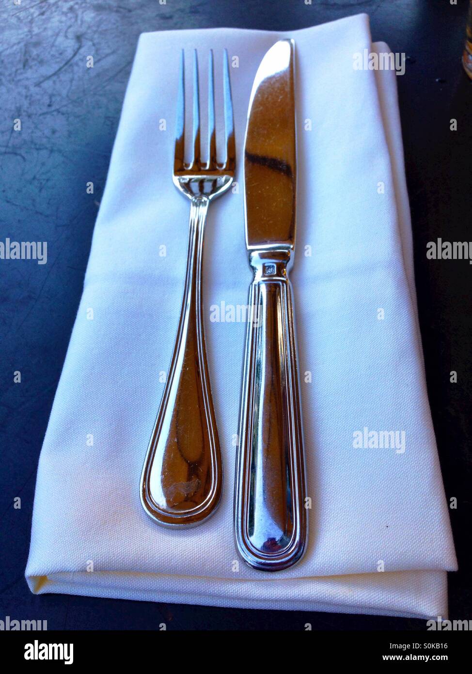 Silver fork and knife hi-res stock photography and images - Alamy