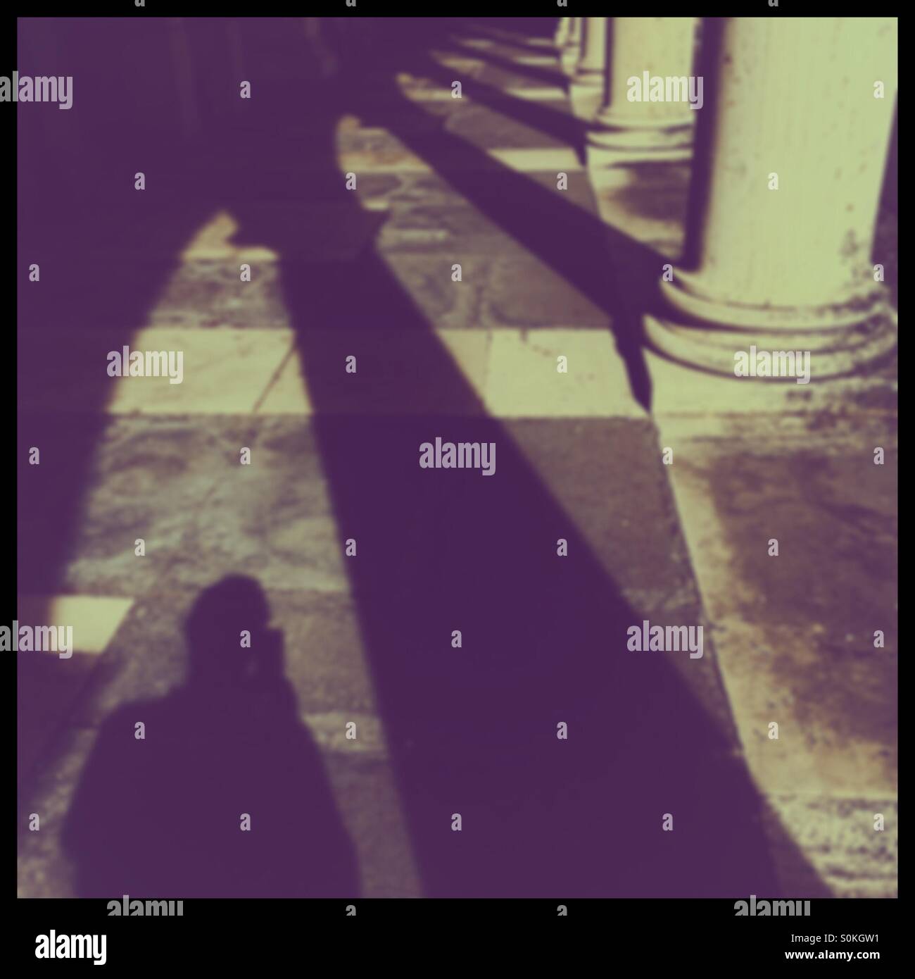 Shadowy figure hi-res stock photography and images - Alamy