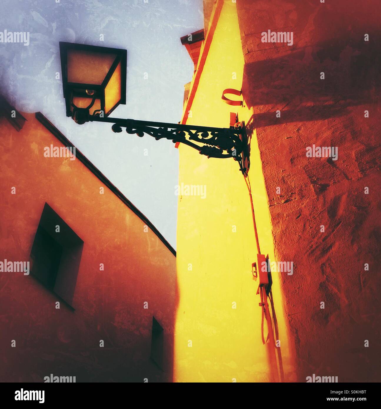 Corner street light hi-res stock photography and images - Alamy