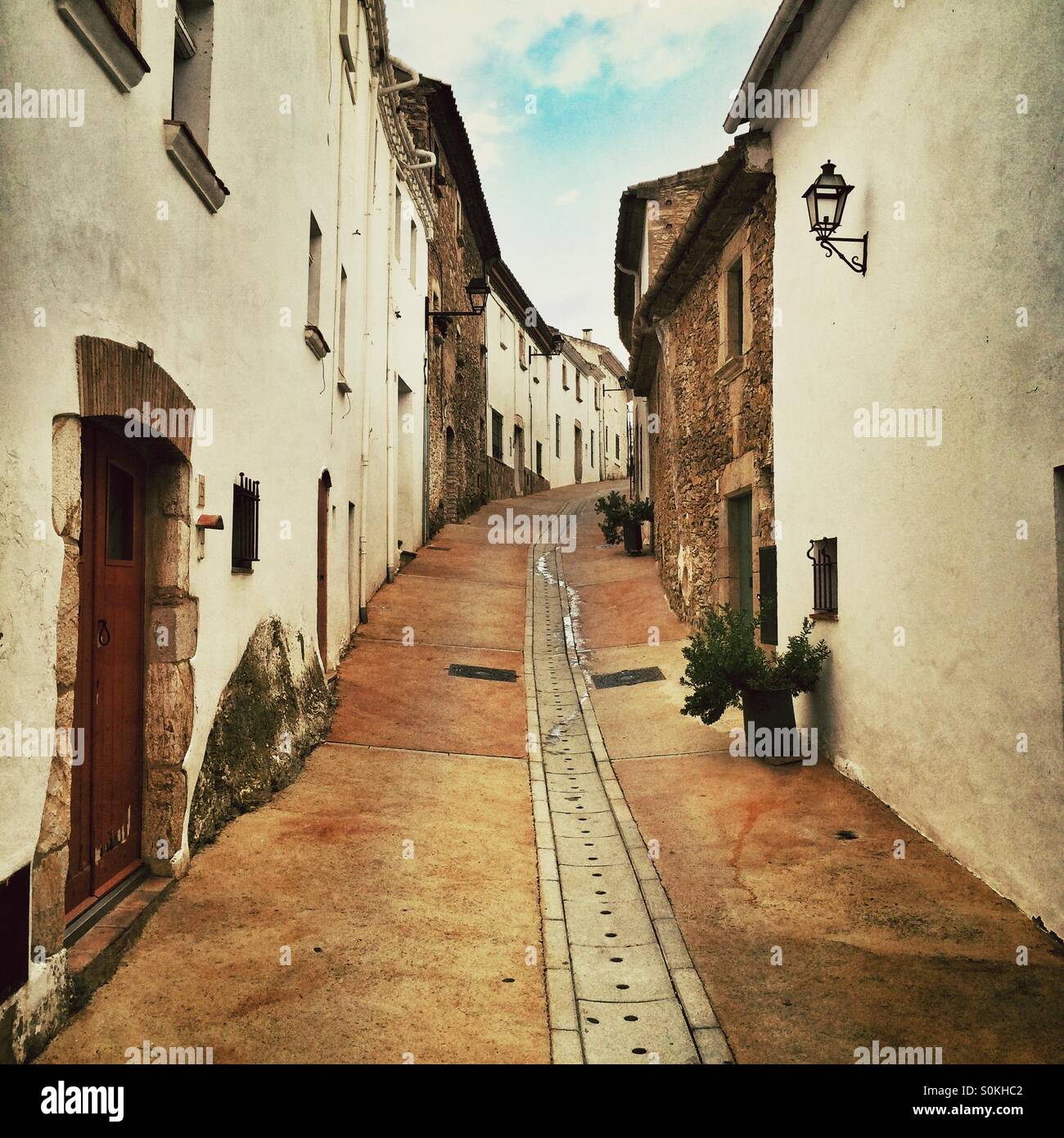 Spanish street lamp hi-res stock photography and images - Alamy