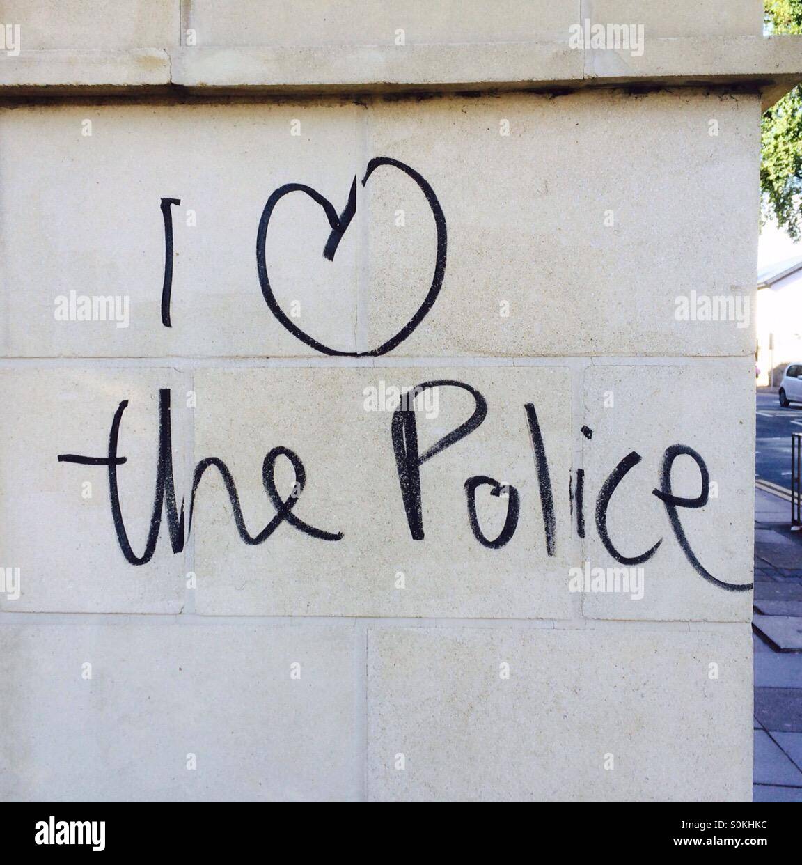 Graffiti in Cardiff Stock Photo - Alamy