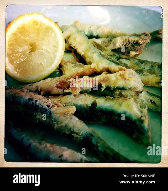 Freshly fried whitebait hi-res stock photography and images - Alamy