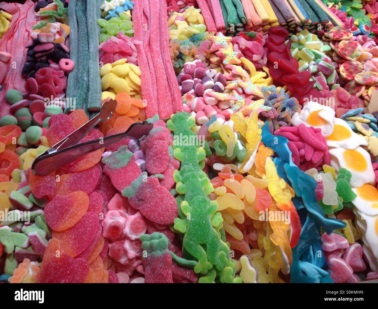 Colorful candies hi-res stock photography and images - Alamy