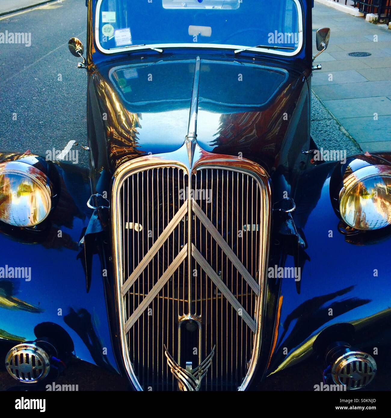 Citroen traction avant hi-res stock photography and images - Alamy