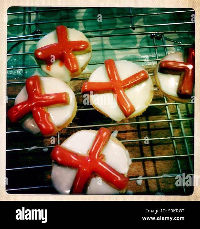 English Flag cupcakes Stock Photo - Alamy