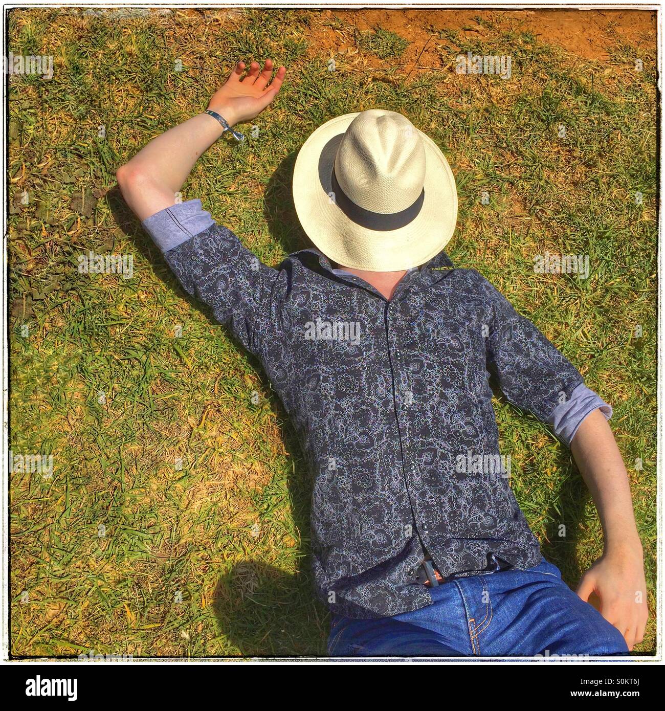 Shielding face sun hi-res stock photography and images - Alamy