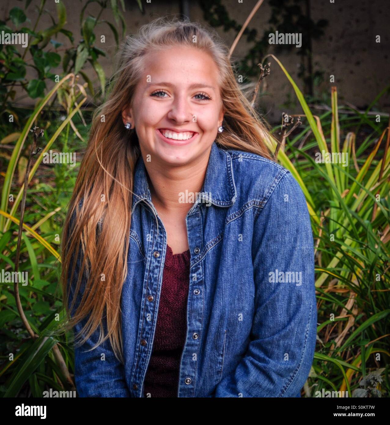 Greens stone hi-res stock photography and images - Alamy