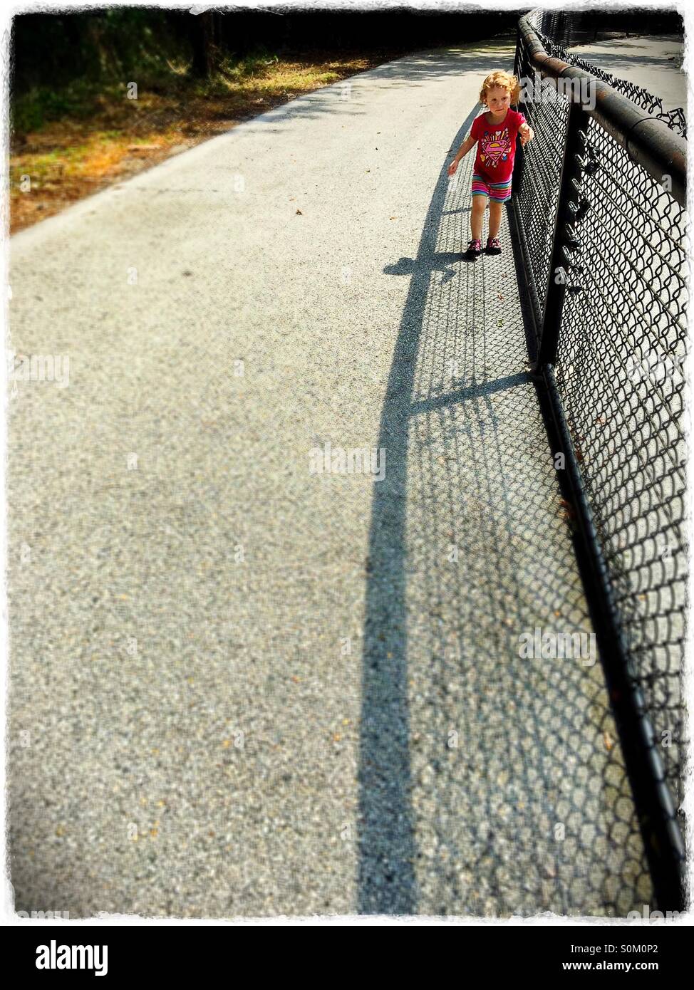 Old chain link fence hi-res stock photography and images - Alamy