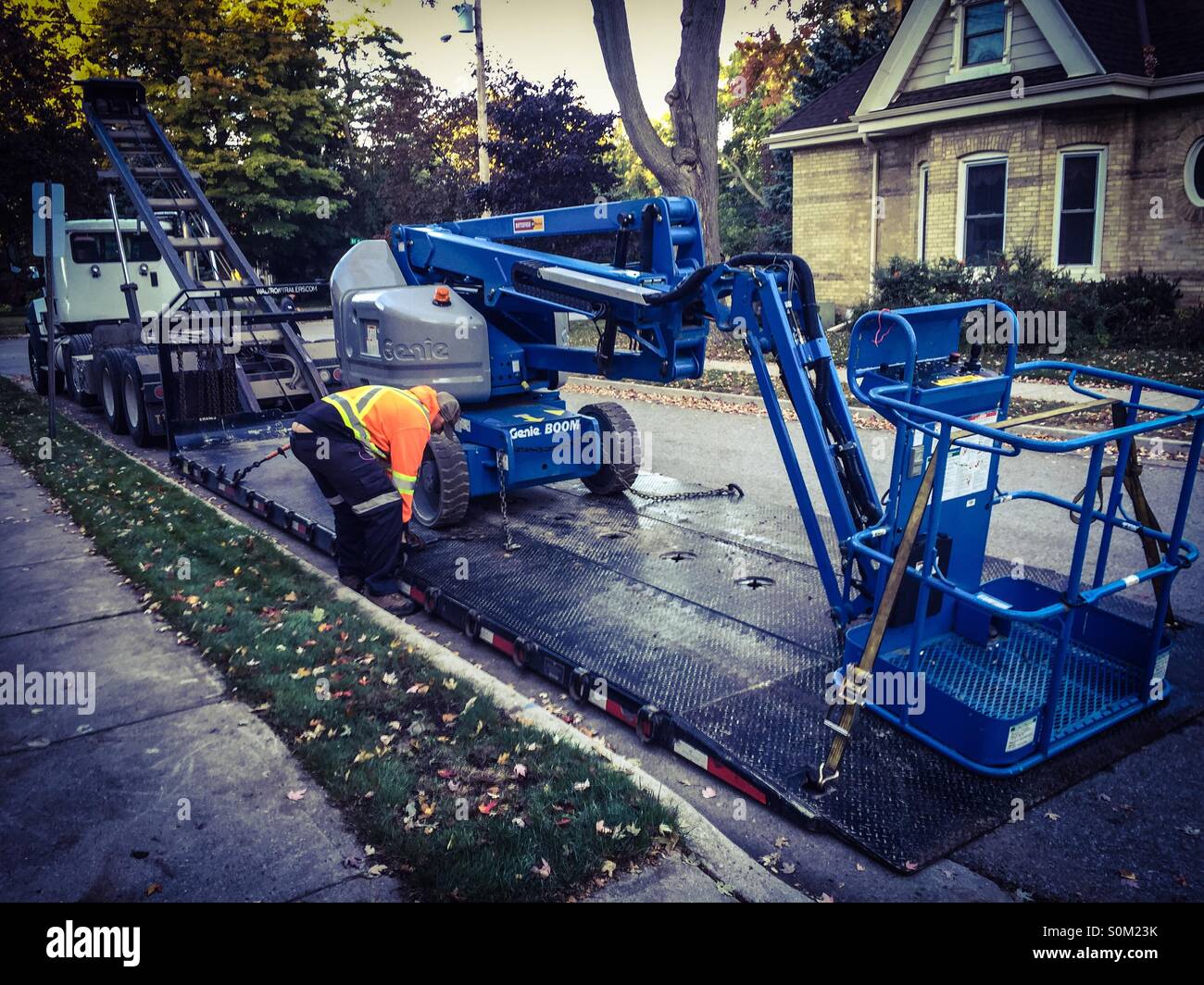 Heavy transport hi-res stock photography and images - Alamy