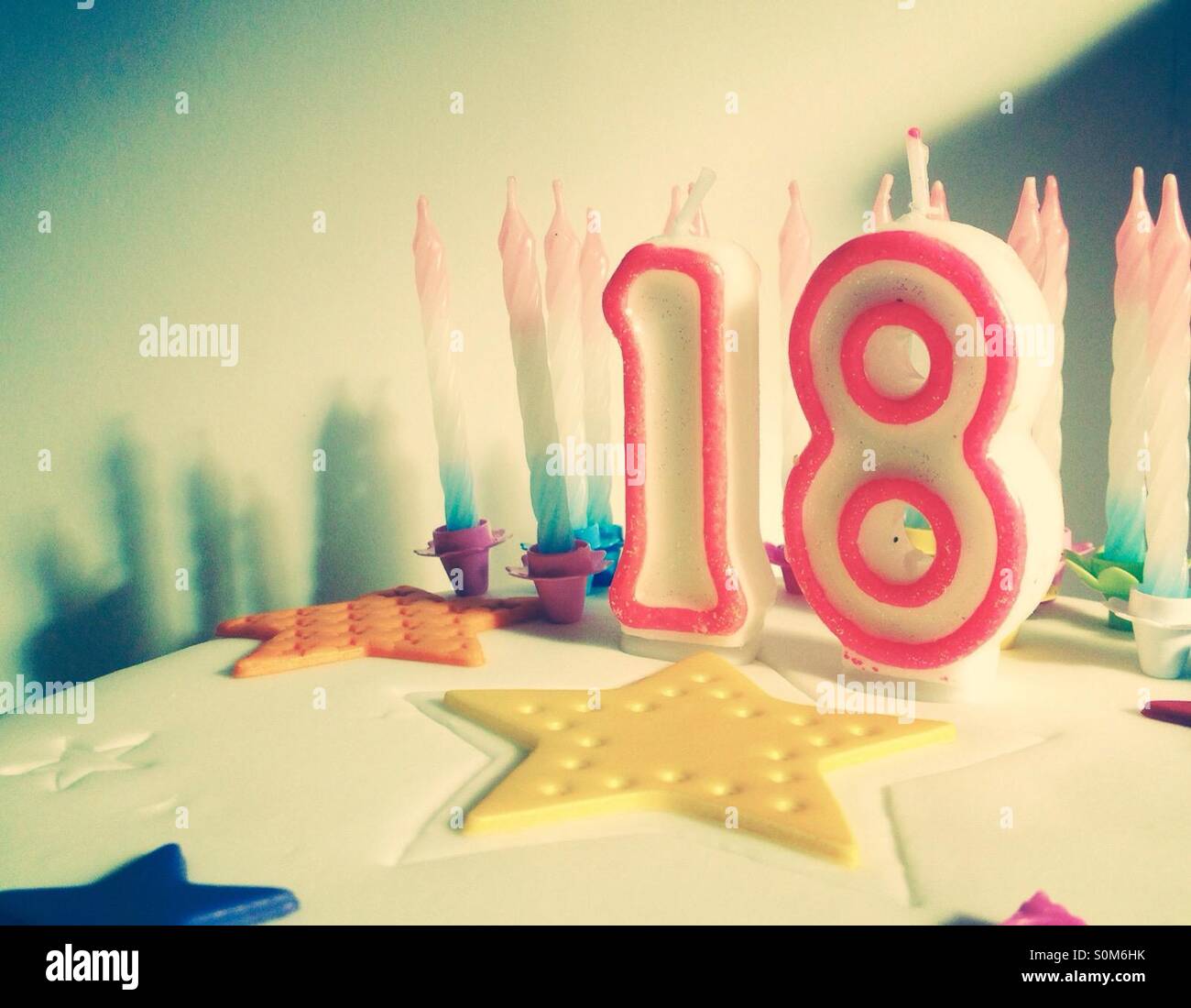 18 eighteen candle birthday cake hi-res stock photography and images ...