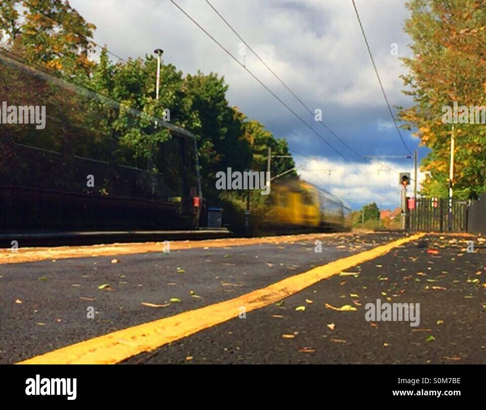 Train lines hi-res stock photography and images - Alamy