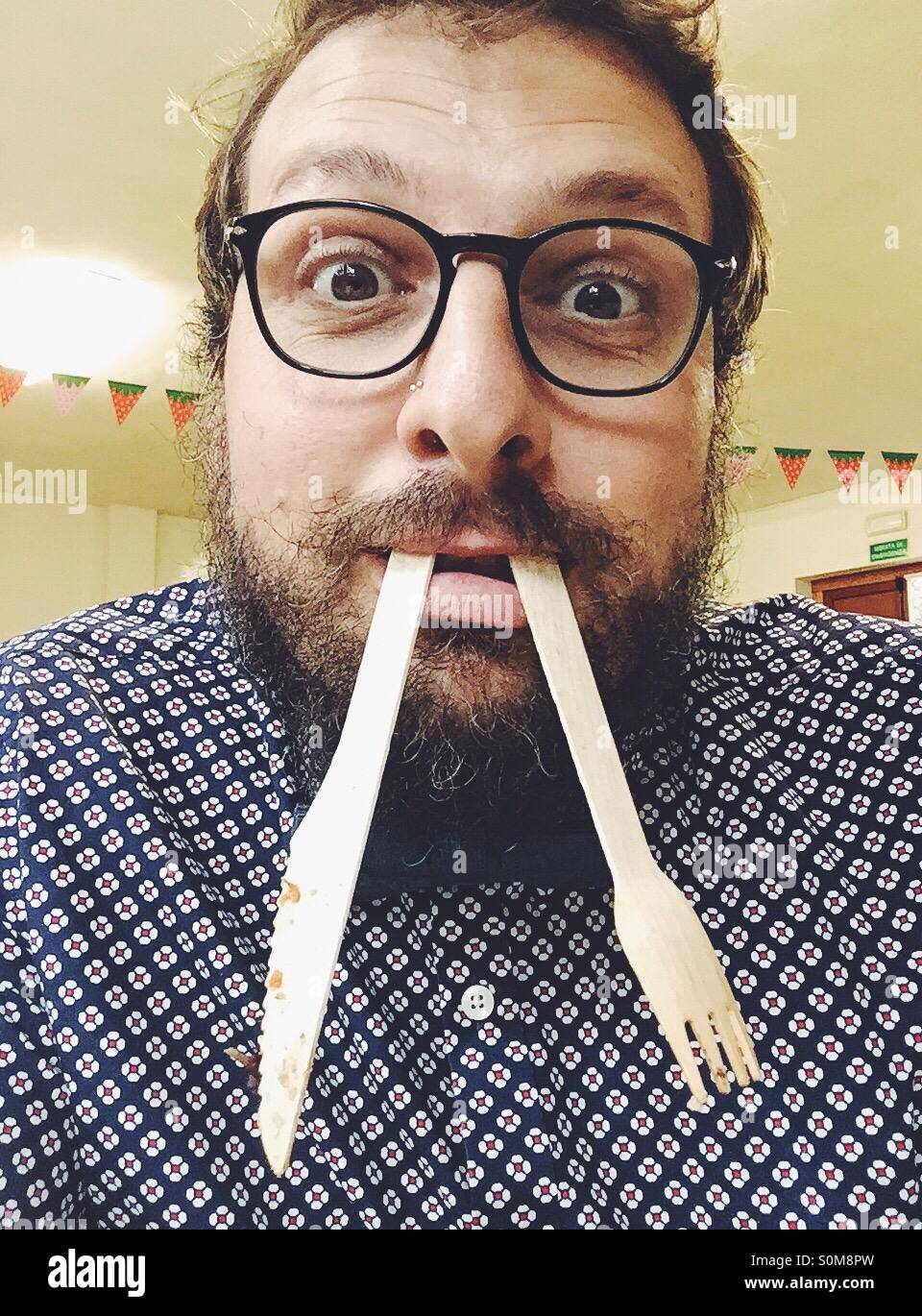 Wedding knife hi-res stock photography and images - Alamy