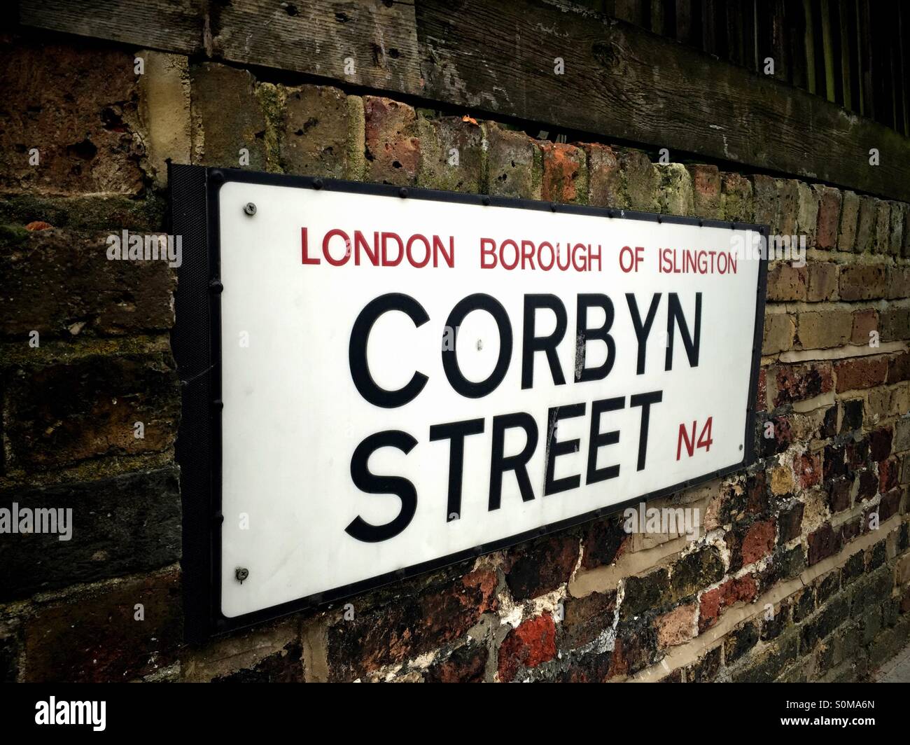 Parliament street name hi-res stock photography and images - Alamy