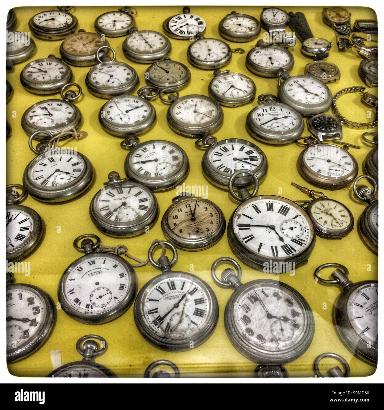 Antique watches hi-res stock photography and images - Alamy