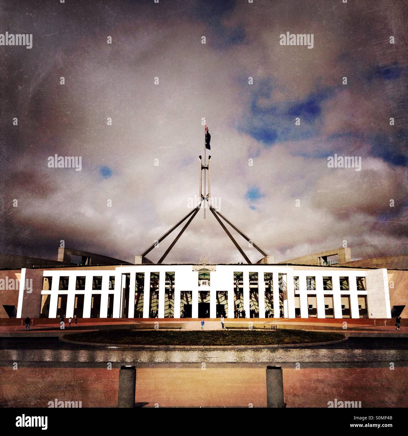 Parliament house canberra australian hi-res stock photography and ...