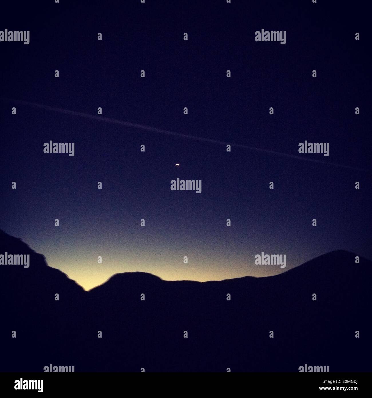 Pre dawn light hi-res stock photography and images - Alamy