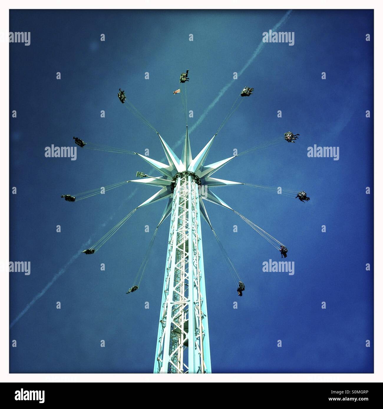 Funfair space hi-res stock photography and images - Alamy