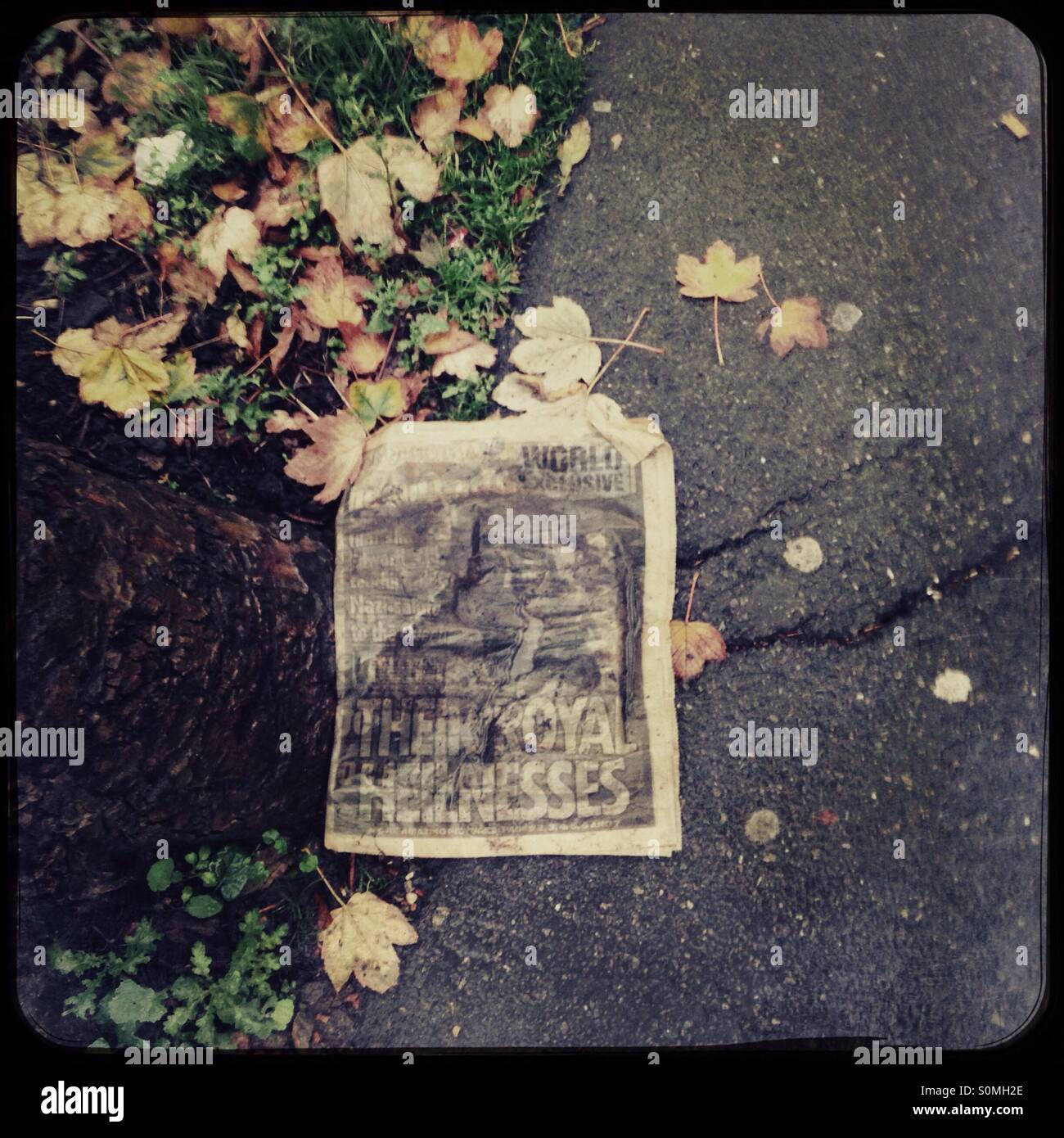 Yesterdays paper hi-res stock photography and images - Alamy