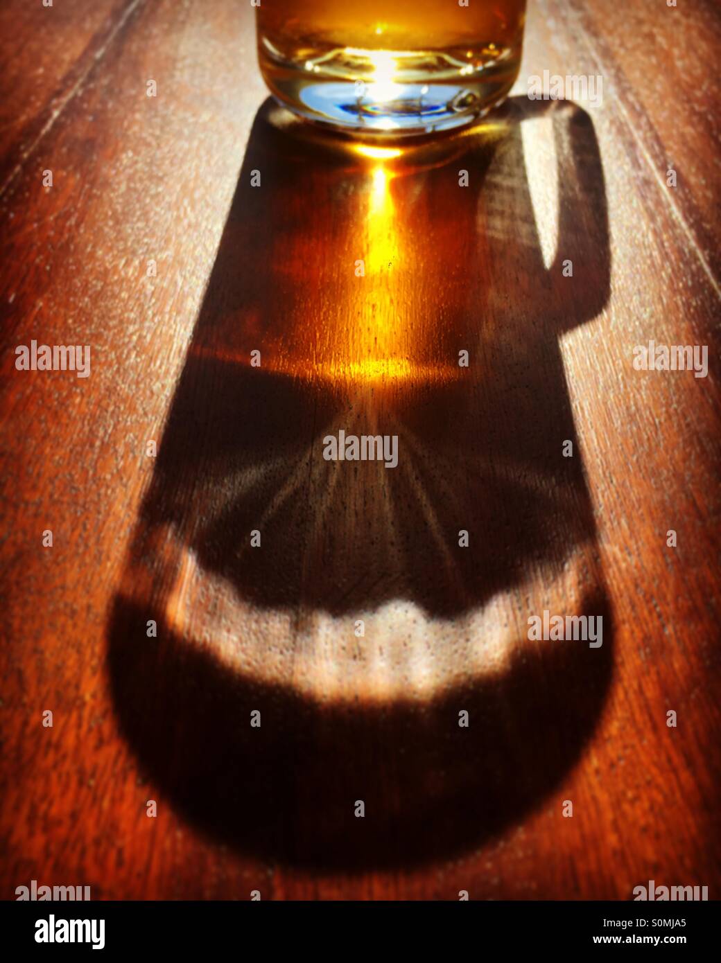 A beer in the sun hi-res stock photography and images - Alamy