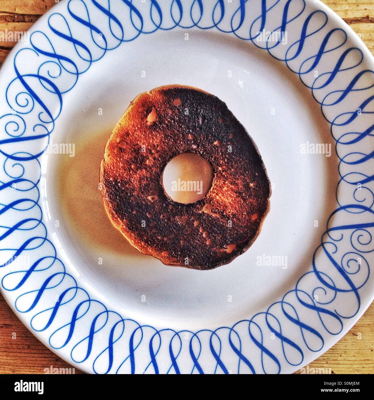 Burnt bagel hi-res stock photography and images - Alamy