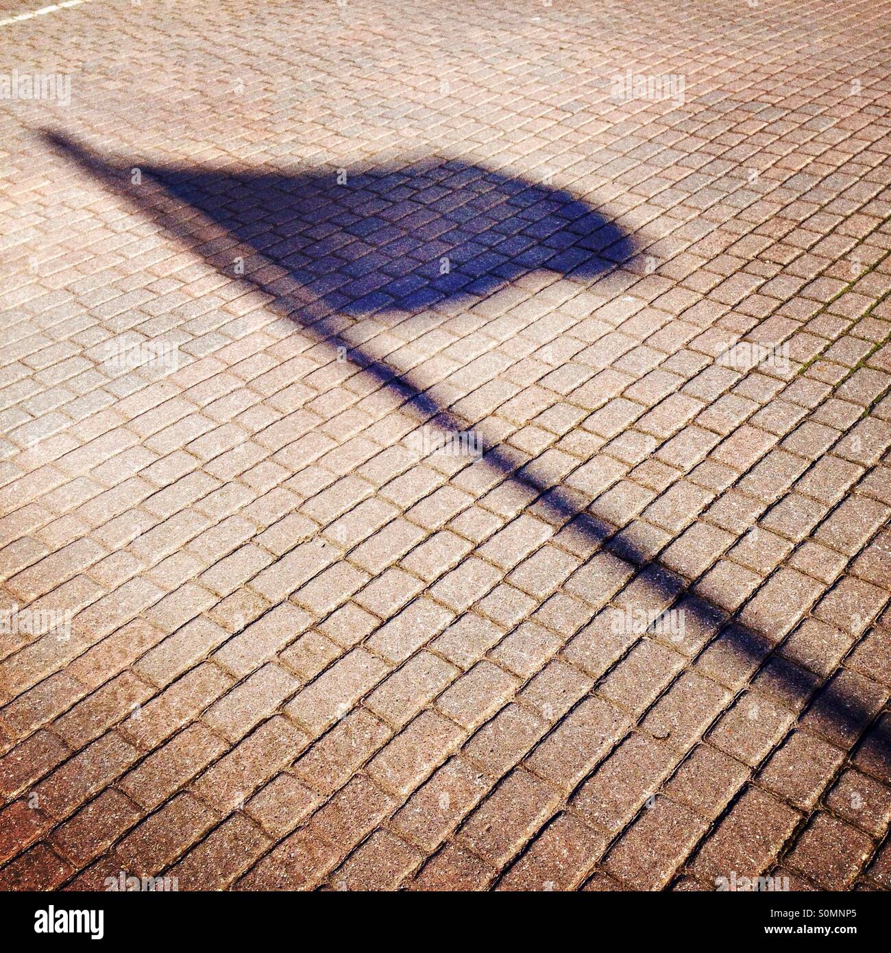 Pavement flag hi-res stock photography and images - Alamy