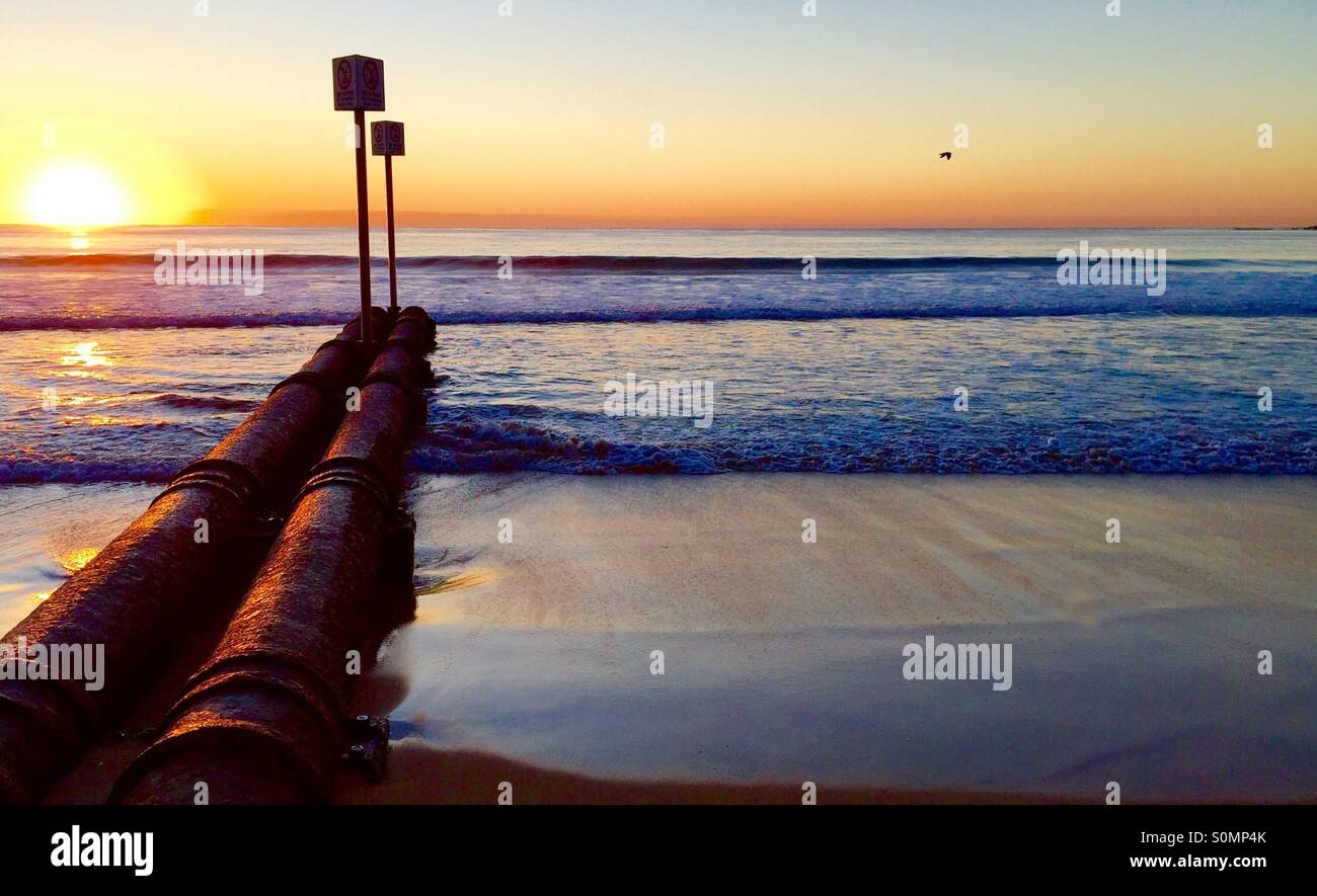 Sewer Pipe Ocean Stock Photos & Sewer Pipe Ocean Stock Images - Alamy