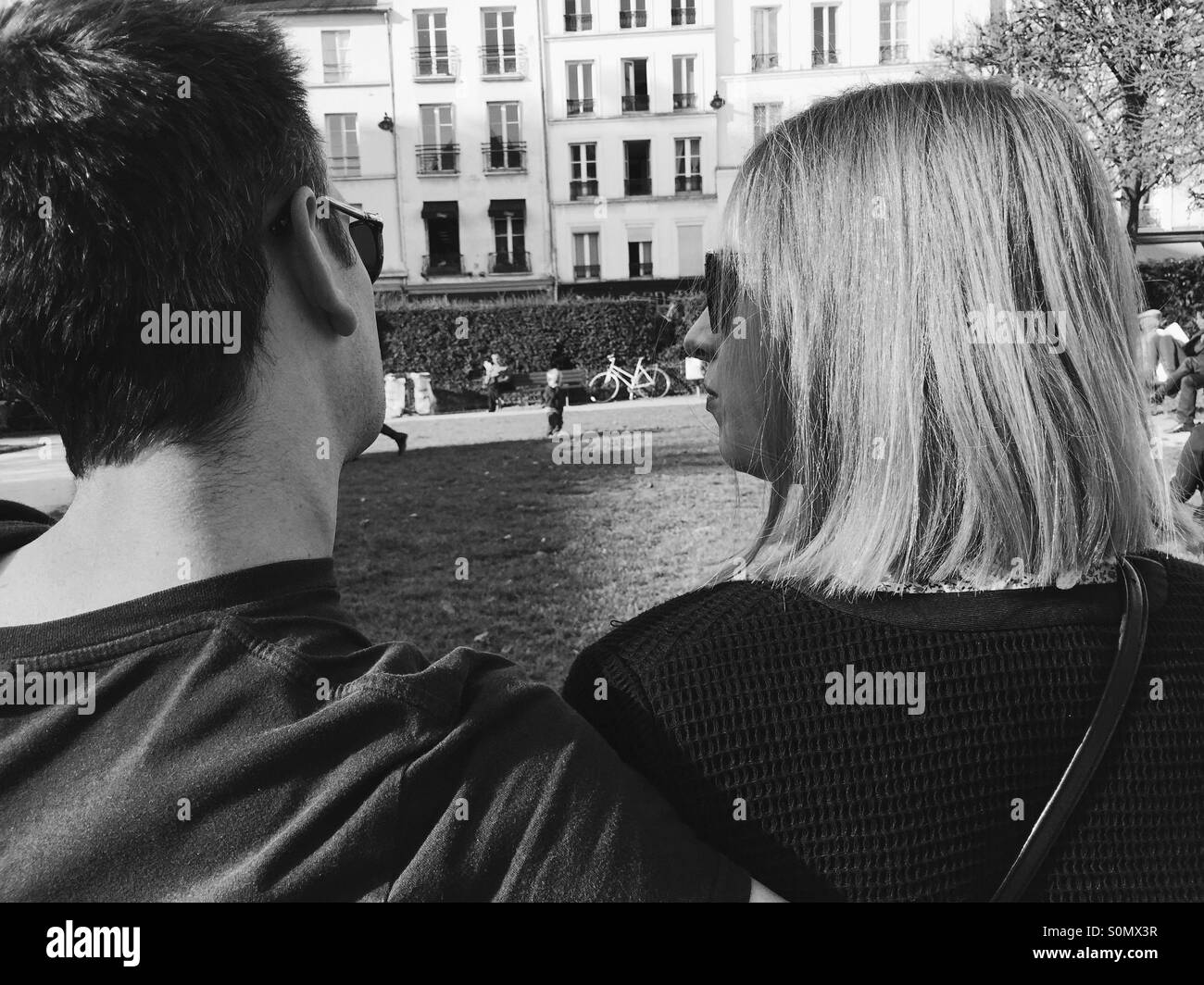 Couple thinking hi-res stock photography and images - Alamy