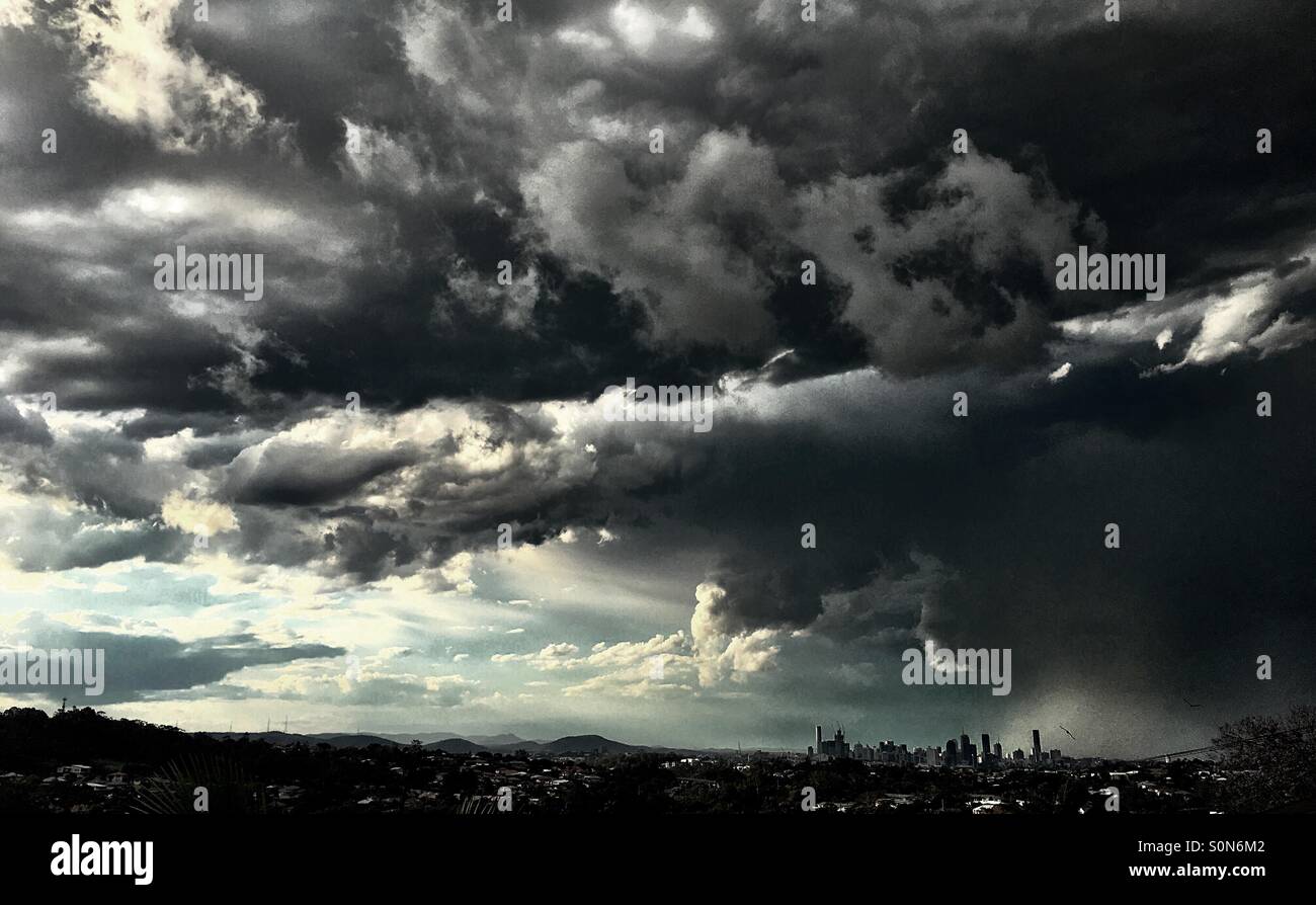 Incoming storm over Brisbane Stock Photo - Alamy