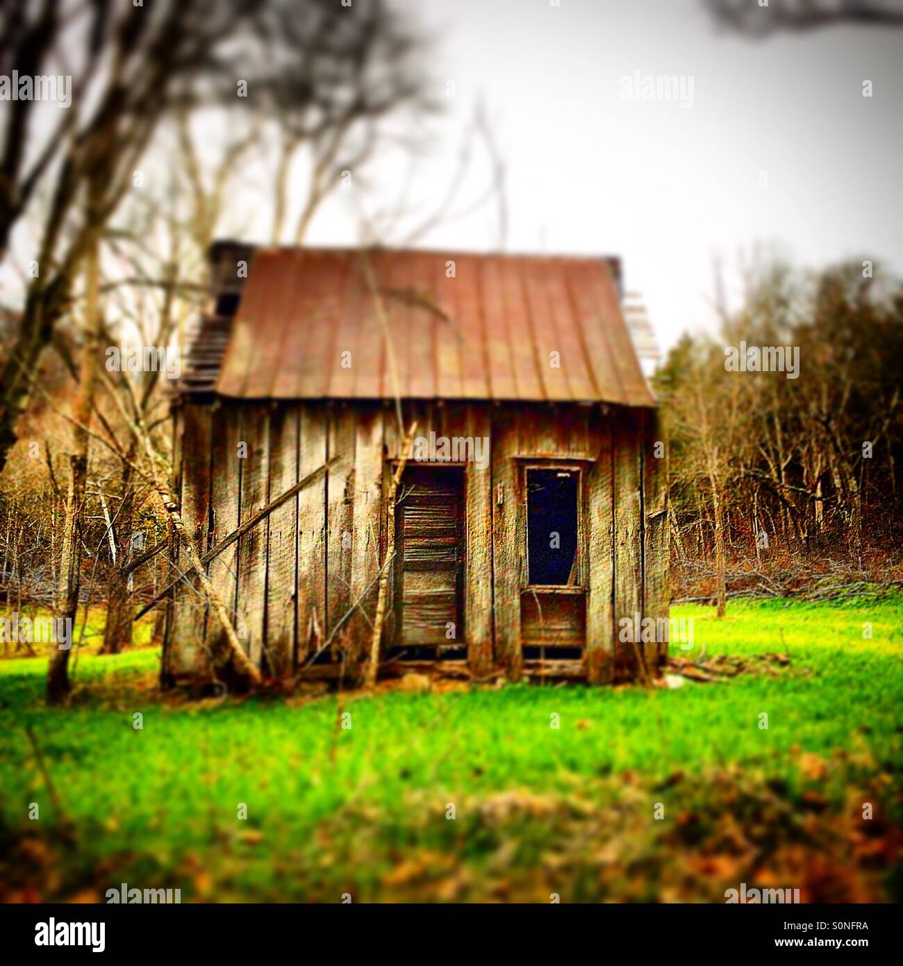 Rustic shed hi-res stock photography and images - Alamy