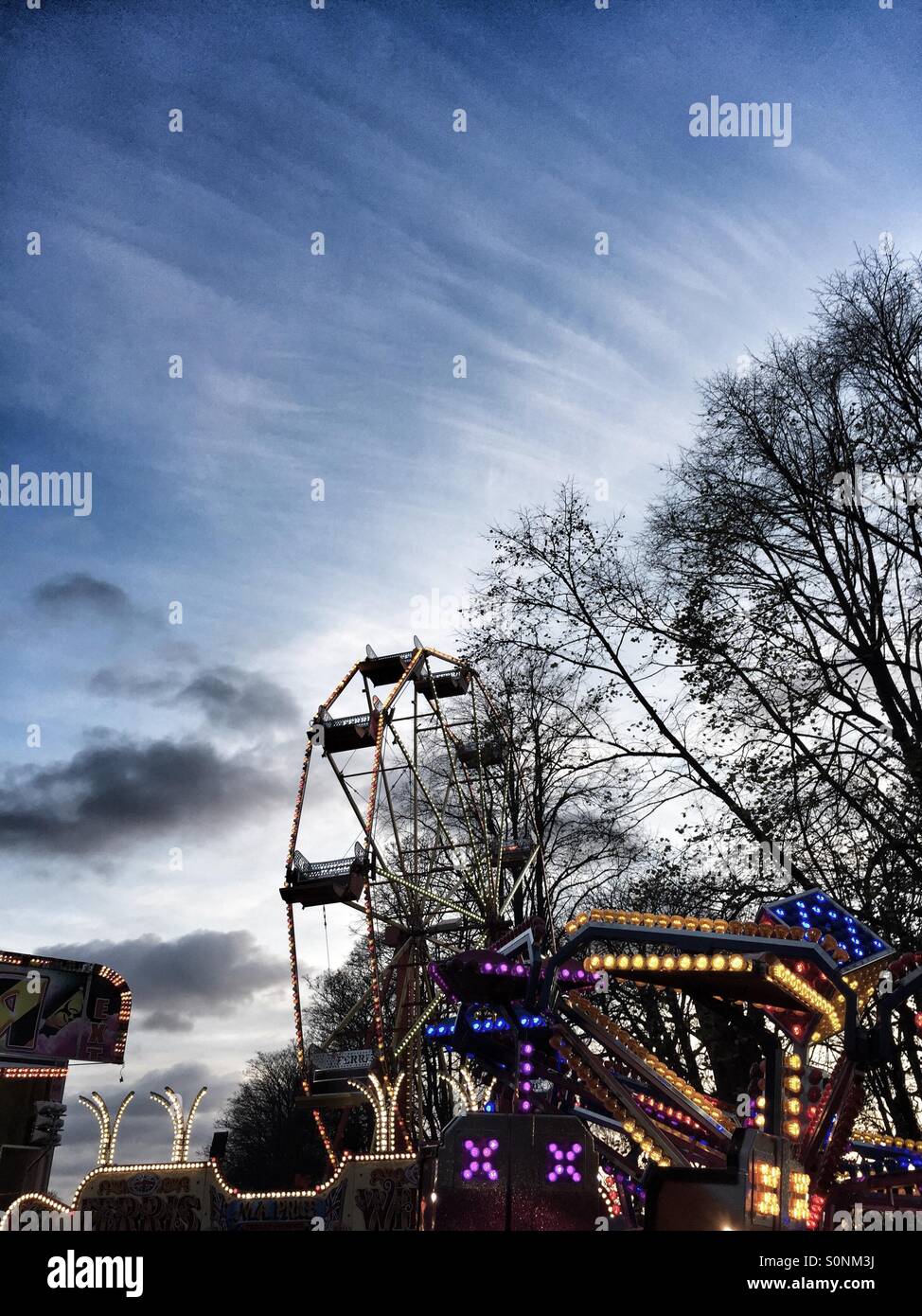 Fair fairground funfair lights hi-res stock photography and images - Alamy