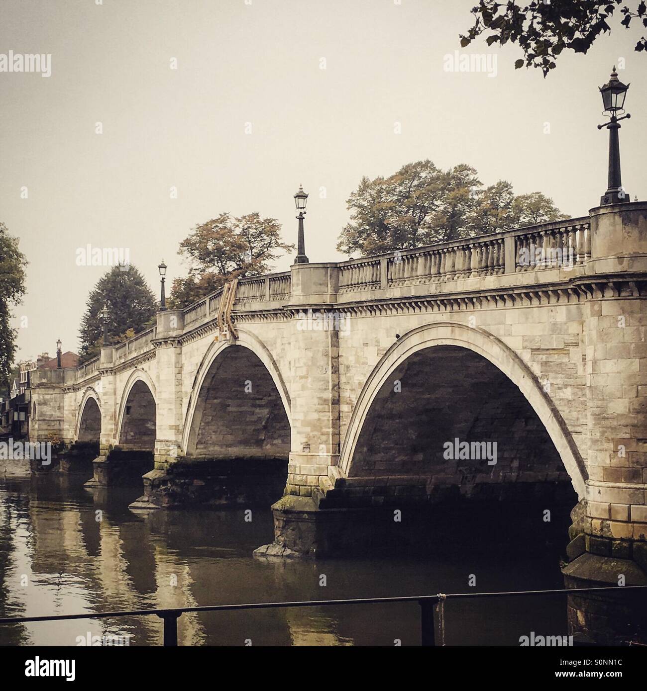 Richmond bridge, london hi-res stock photography and images - Alamy