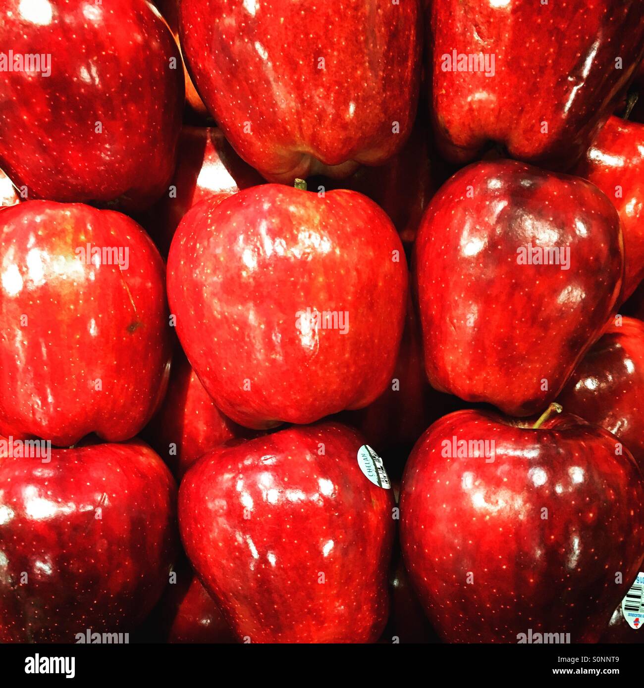 Red Delicious apples Stock Photo - Alamy