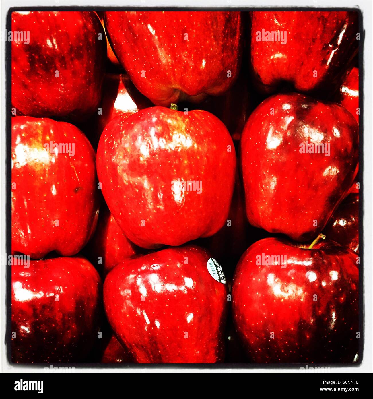 Red Delicious apples Stock Photo - Alamy