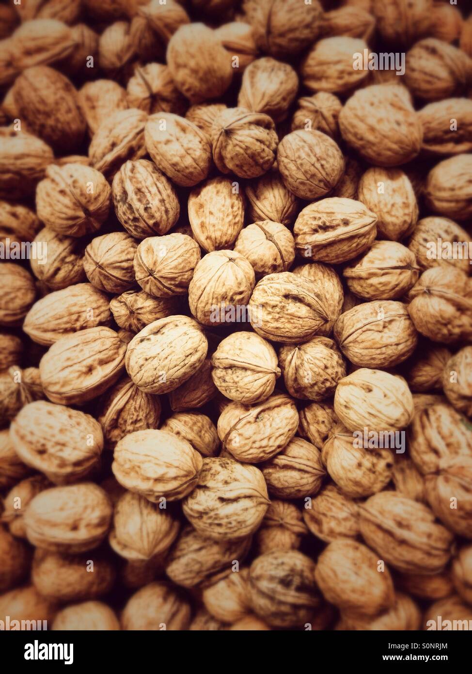 Walnuts texture hi-res stock photography and images - Alamy