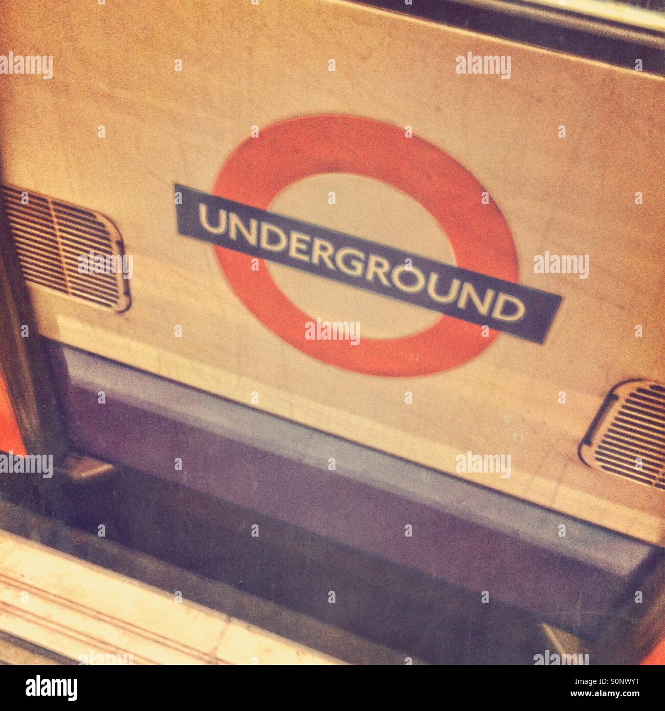 London Underground logo Stock Photo - Alamy