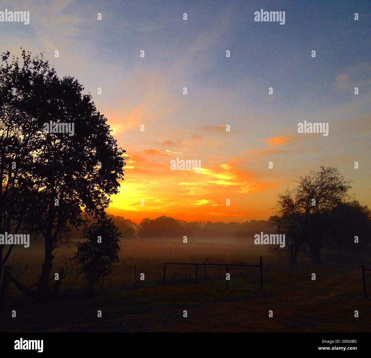 Ranch fall hi-res stock photography and images - Alamy