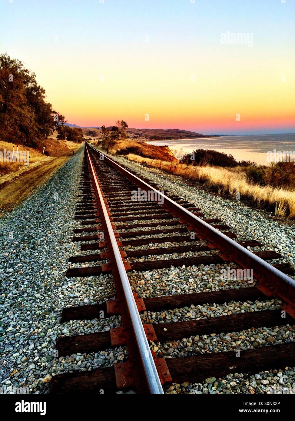 California pacific coast railroad tracks hi-res stock photography and ...
