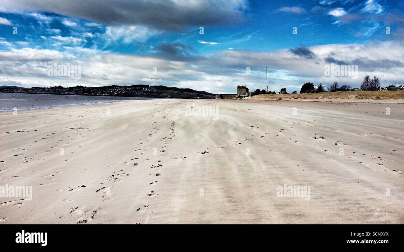 Broughty Ferry beach Stock Photo - Alamy