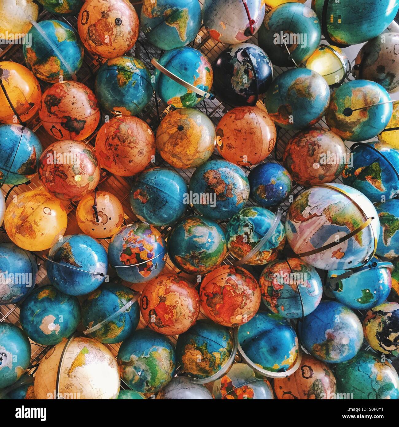 Globes hi-res stock photography and images - Alamy