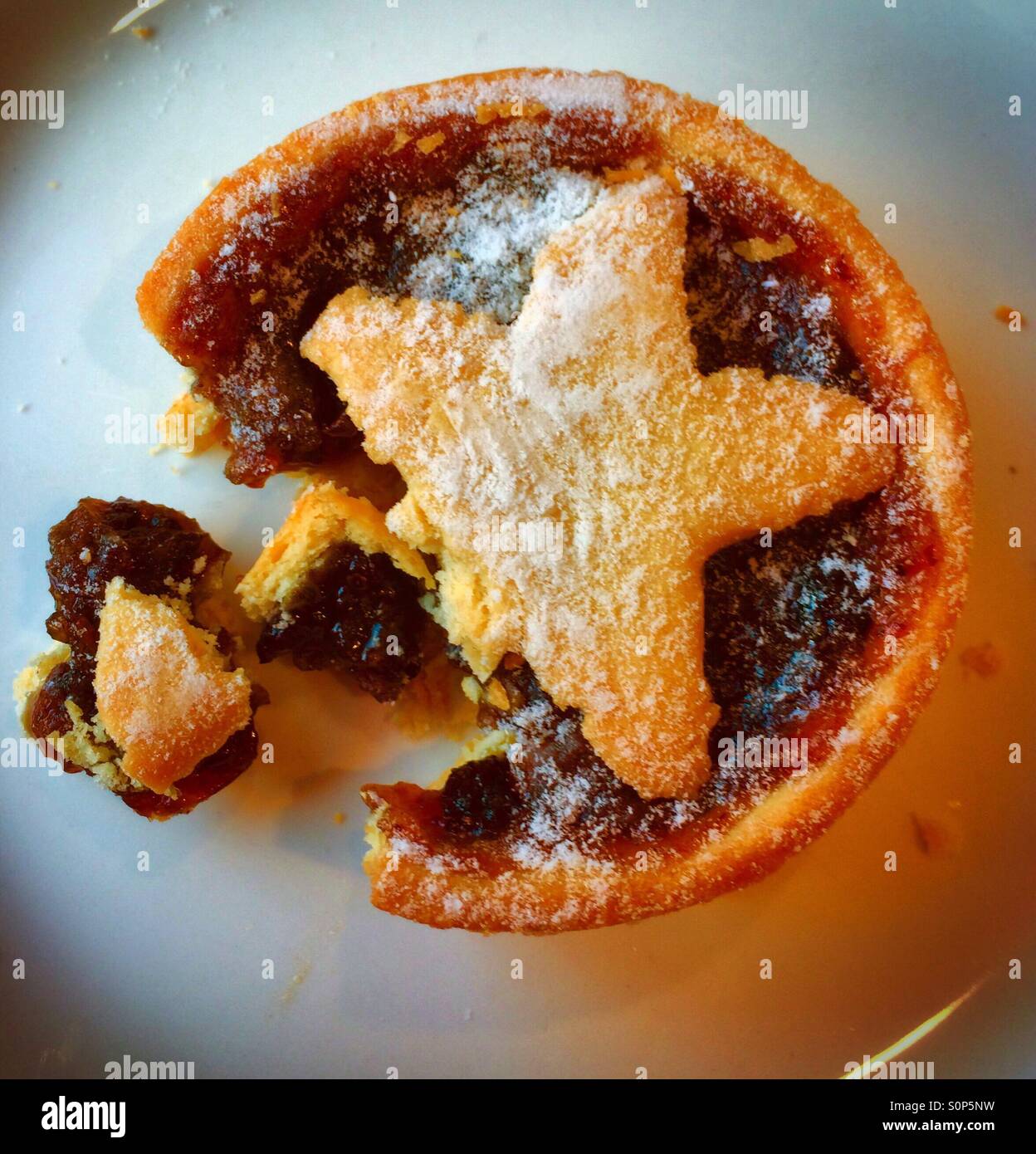 Christmas mince pie Stock Photo - Alamy