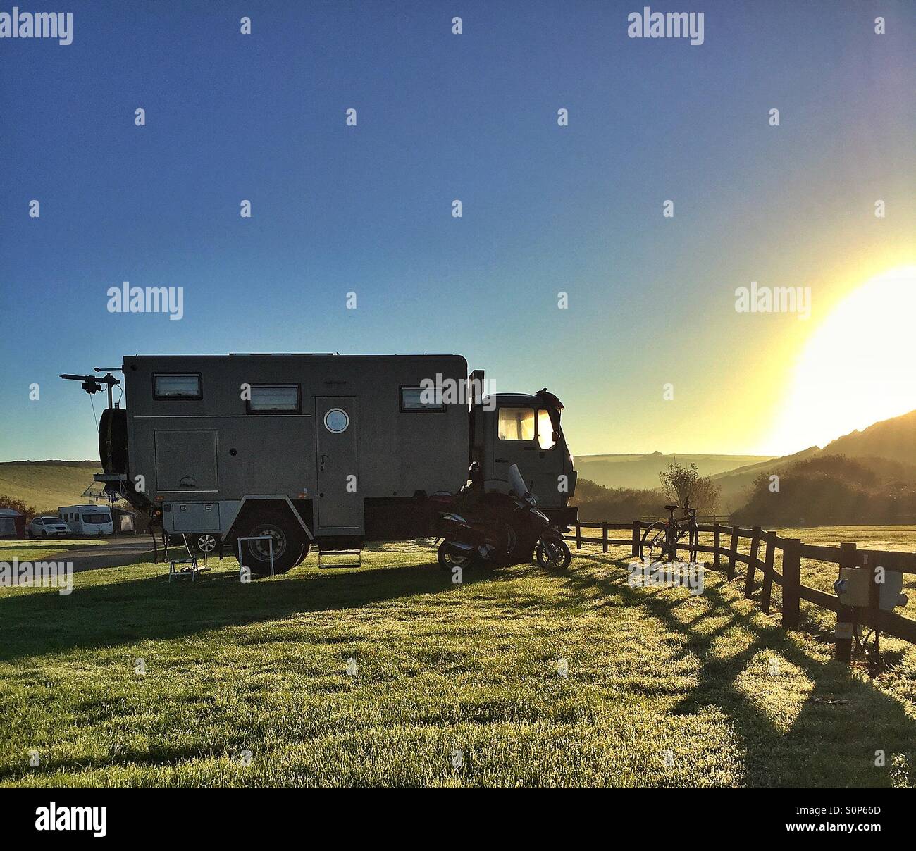 Motorhome sunrise hi-res stock photography and images - Alamy
