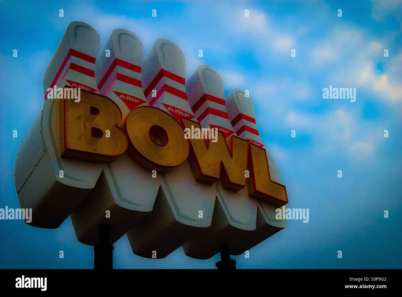 Bowling sign hi-res stock photography and images - Alamy